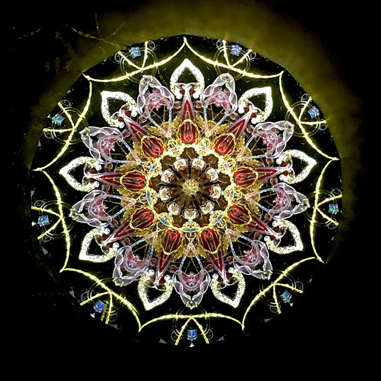 羽石 茂＆泉「ヤントラ・クルース2」（HS6034）2ミラー・オイルタイプ 万華鏡専門店 鎌倉ヴィヴァン（公式万華鏡通販サイト）